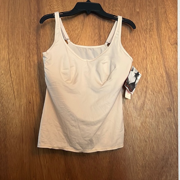 Tops | New Cacique Underwire Cami Shape Wear 182 | Poshmark